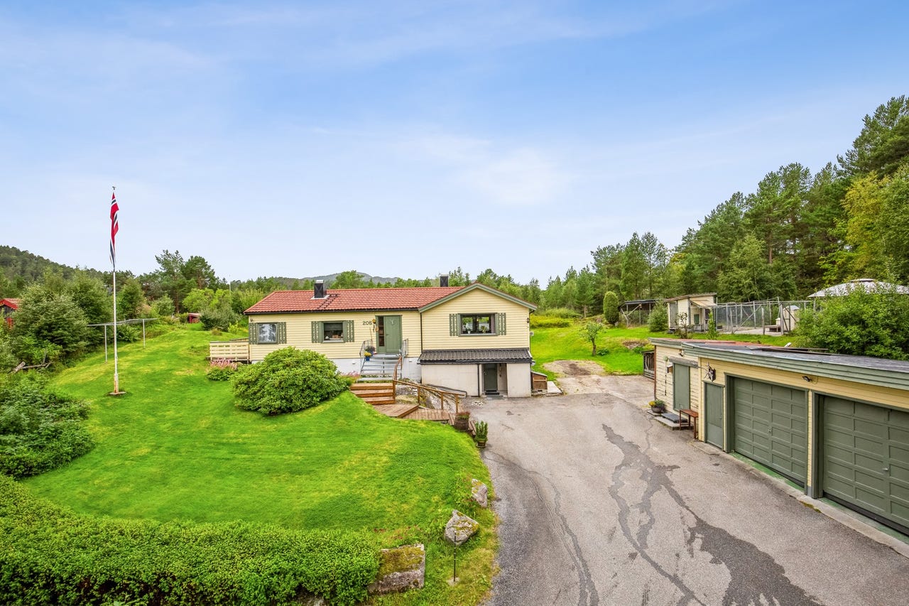 VISNING: 04/11 Kl 16:00 (Påmelding) - Enebolig i landlige omgivelser ...