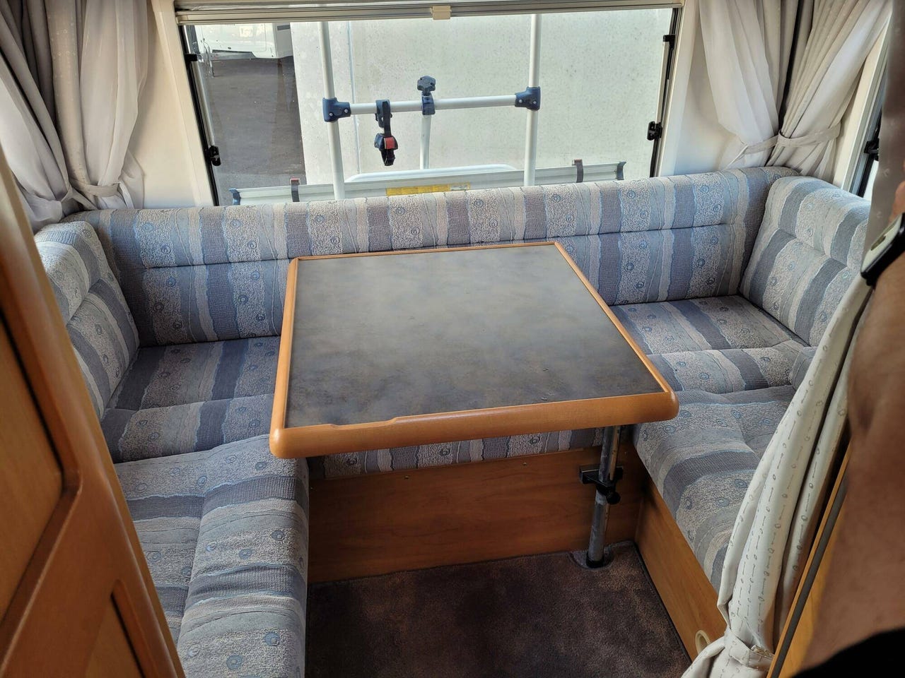 Til salgs: Hymer B644 - 2003 - Integrert - 2.8 l | FINN.no