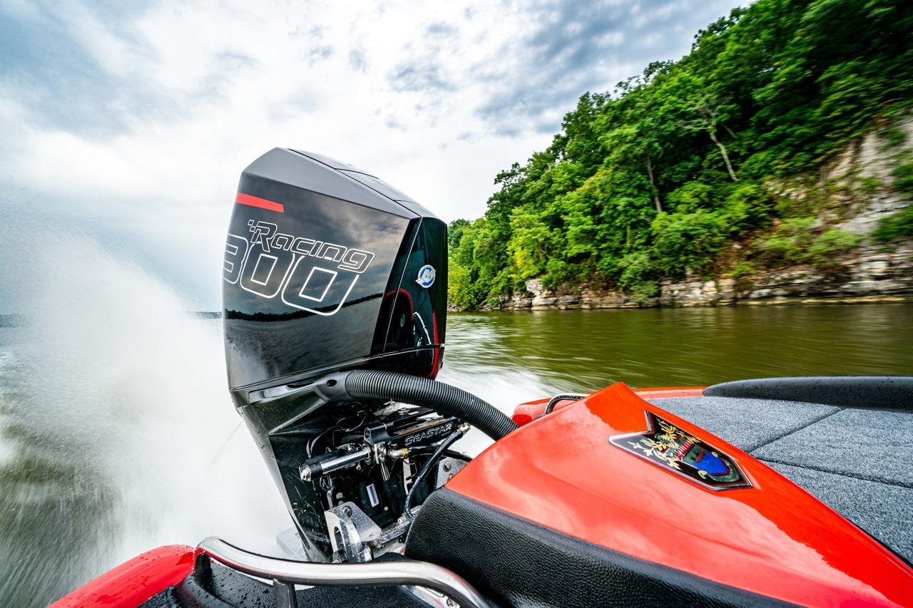 Mercury Racing 300R XL 4.6L AM DS V8 - BAKKENPRIS - LAGERSALG! | FINN.no