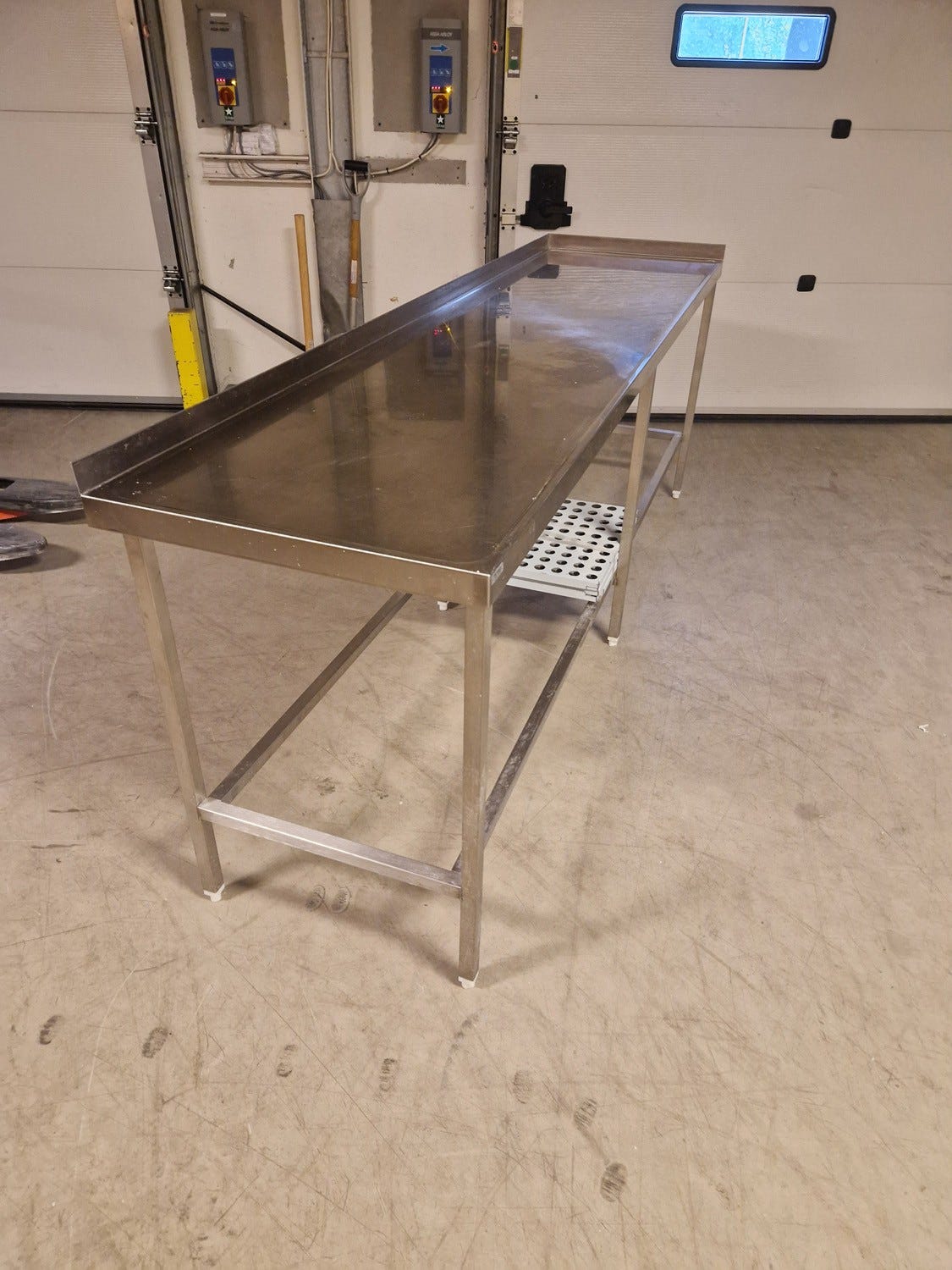 Rustfri benk 2500x650 | FINN-torget