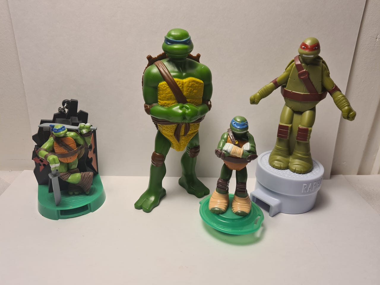 4 stk Diverse Teenage Mutant Ninja Turtles Leker | FINN torget