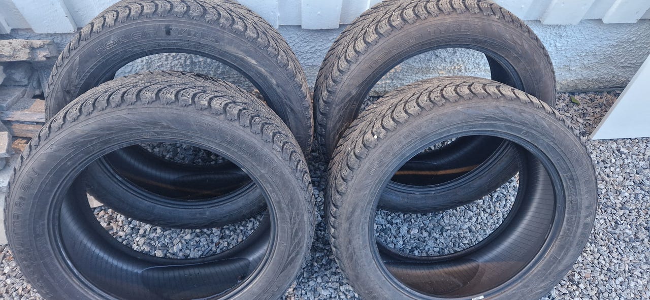 Hakkapeliitta R3 SUV 255/50r20 piggfri | FINN torget