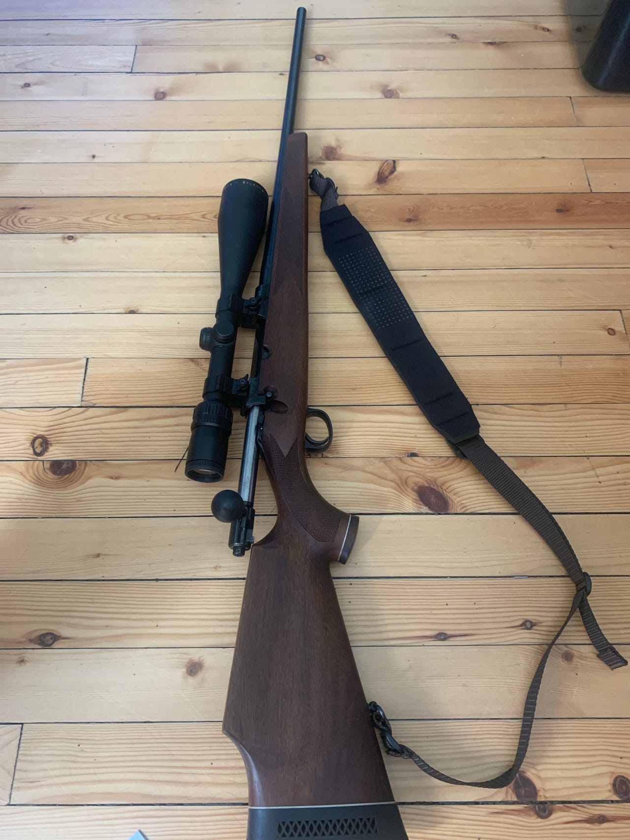 Lakelander mod 389 kaliber .243 | FINN-torget