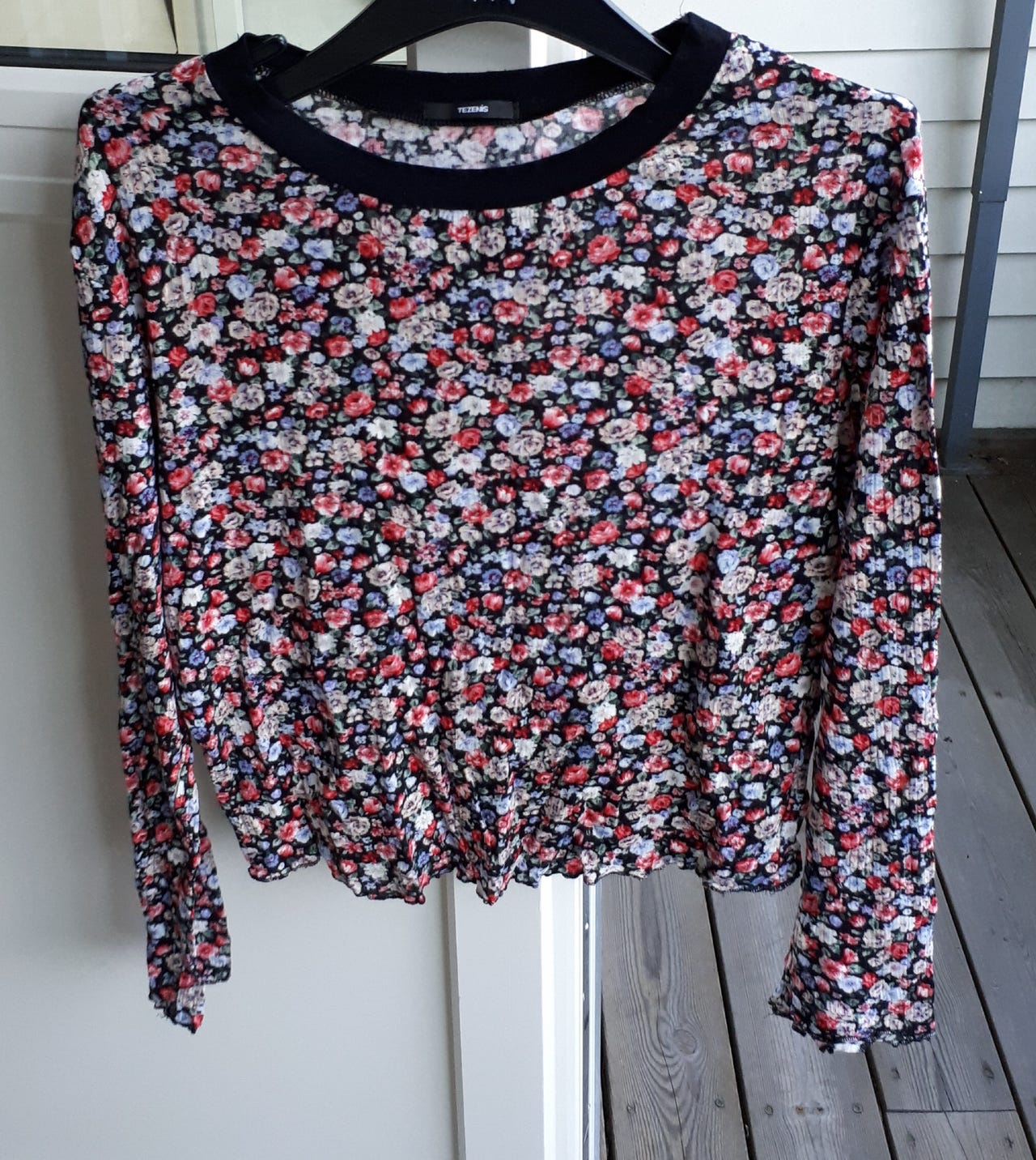 Blomstrete genser topp XS S | FINN torget