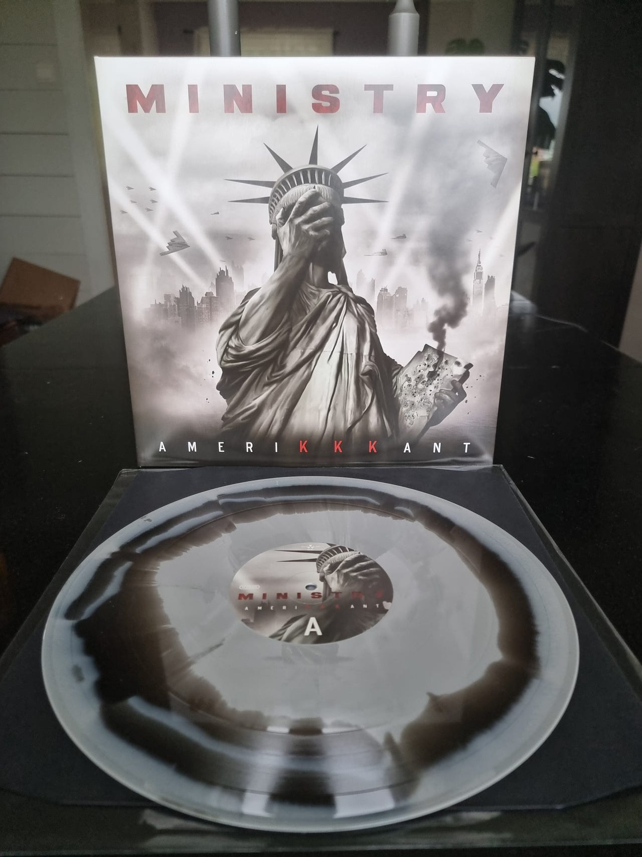 Ministry ☆ Amerikkkant ☆ | FINN-torget