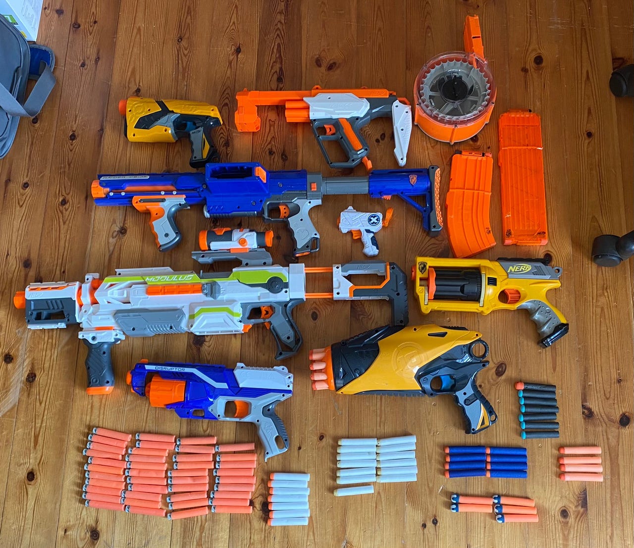 Nerf selges samlet | FINN torget