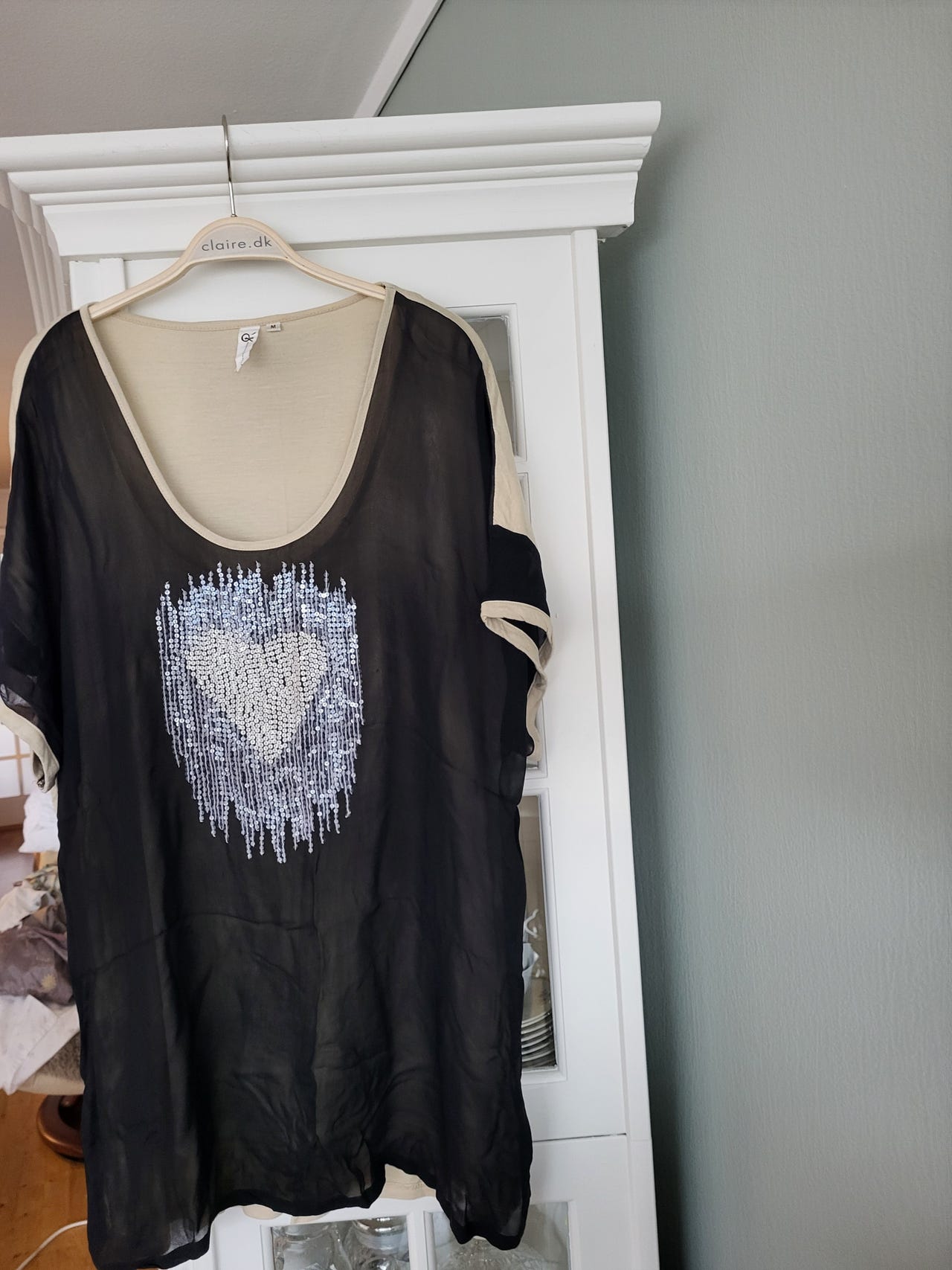 Selskapstopp/ tunika m glam str L/ M kr. 390 | FINN-torget