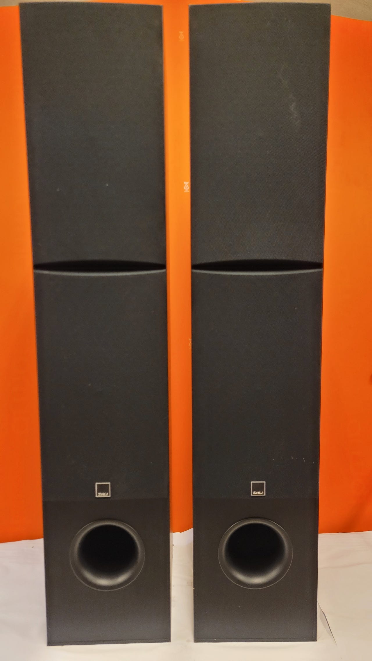 Dali AXS 8000 | FINN-torget