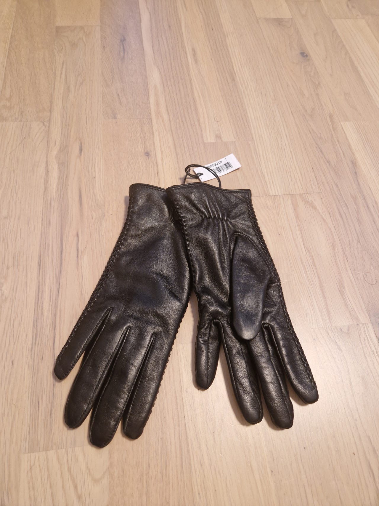 Manzini hansker | FINN torget