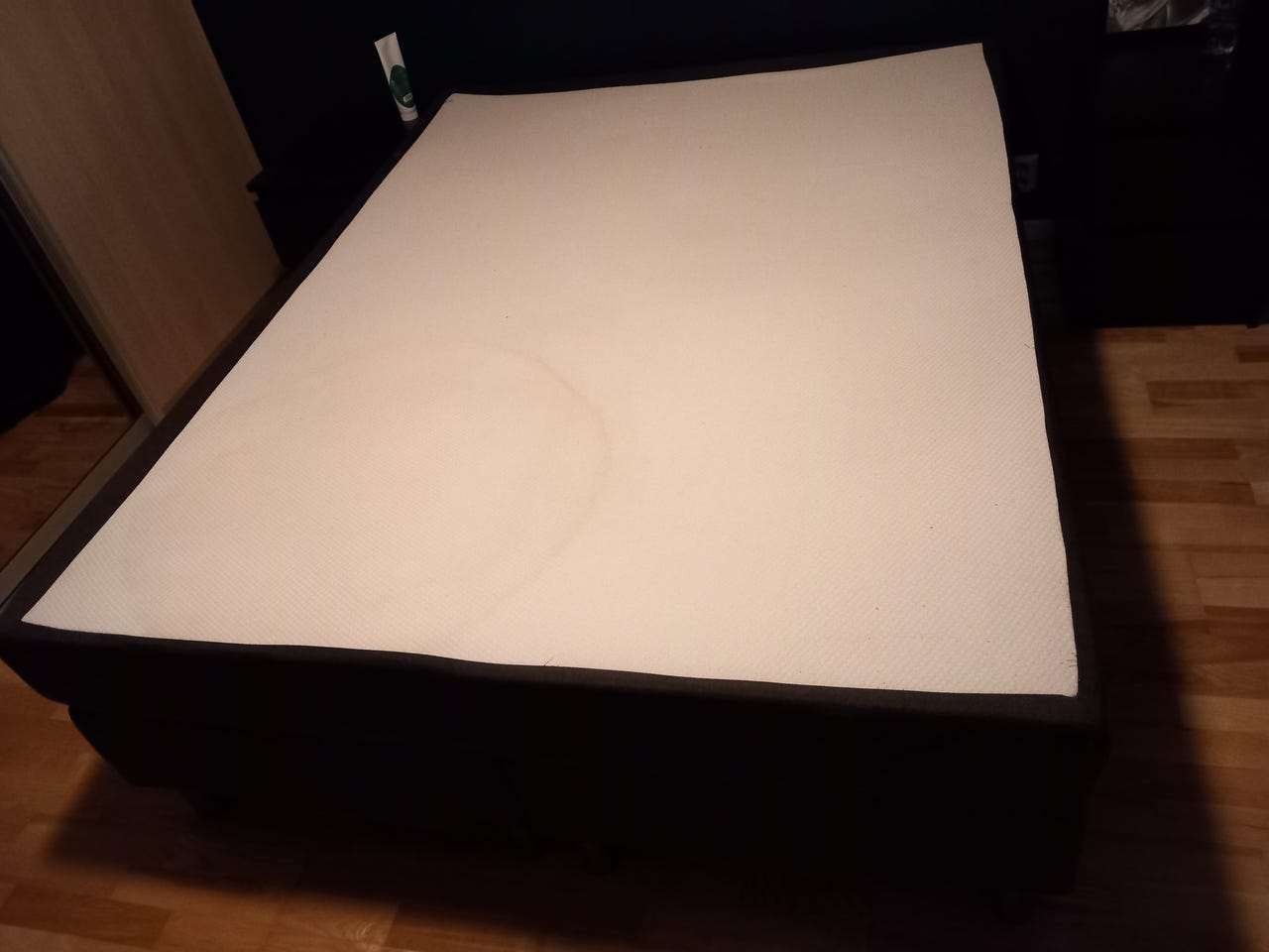 Reservert! 150x200 seng gis bort mot henting | FINN torget