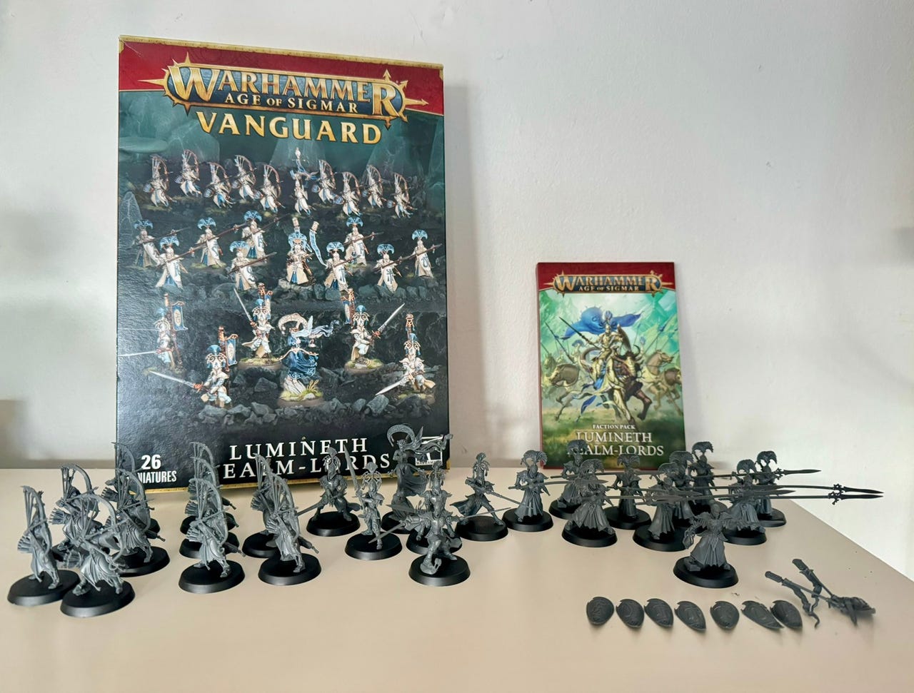 Warhammer Age of Sigmar Lumineth Realm Lords Spearhead and Faction Pack ...