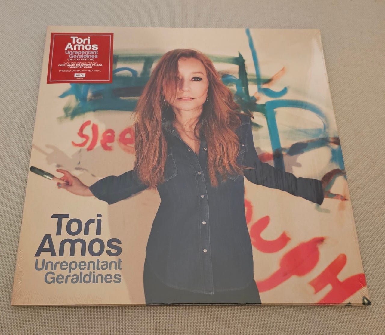 Tori Amos - Unrepentant Geraldines med signert plakat | FINN-torget