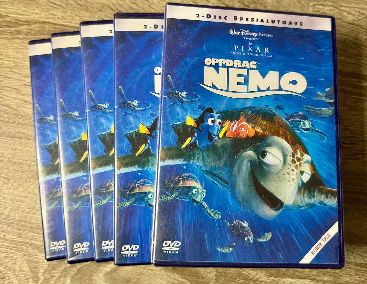 Disney Oppdrag Nemo DVD-er 🚨FORSEGLET !! | FINN-torget