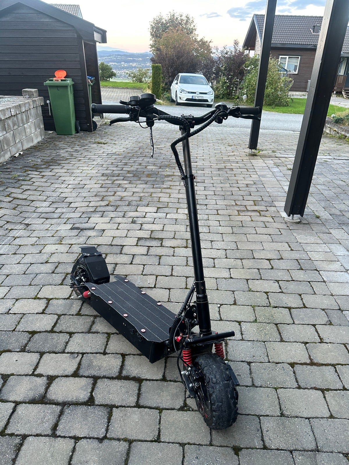 Elsparkesykkel MoMAs s4 extreme | FINN-torget