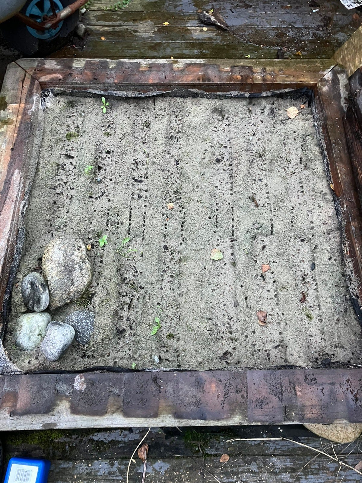 Fin sand fra strand gis bort. Kan brukes i ny sandkasse eller fyllmasse ...