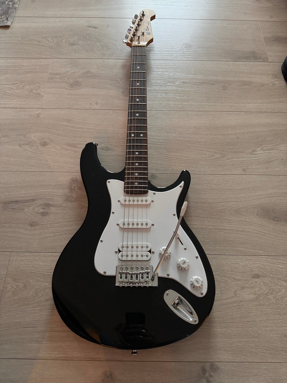 El Toro Gitar pakke! | FINN torget