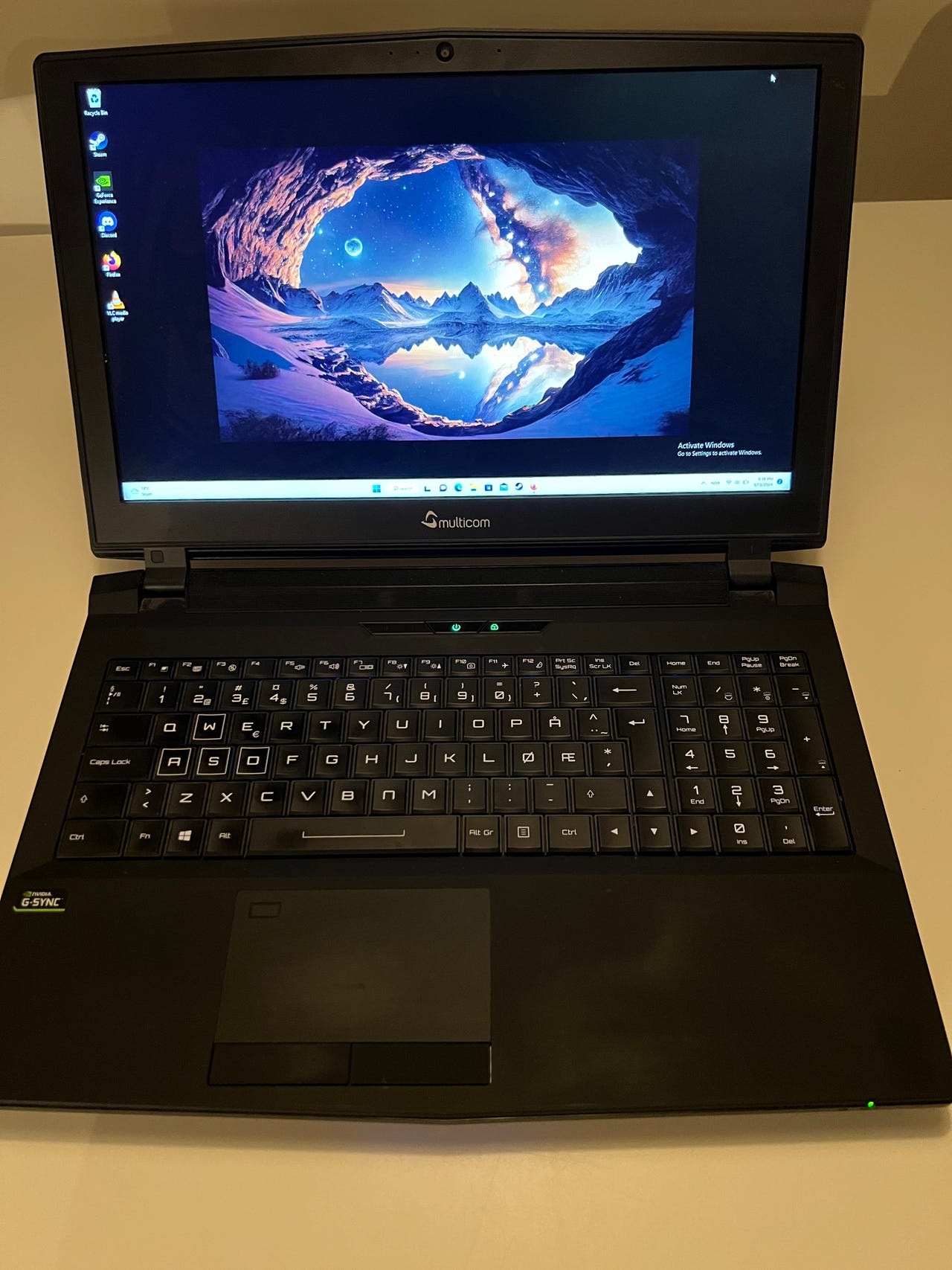 Multicom gaming laptop/workstation | FINN torget