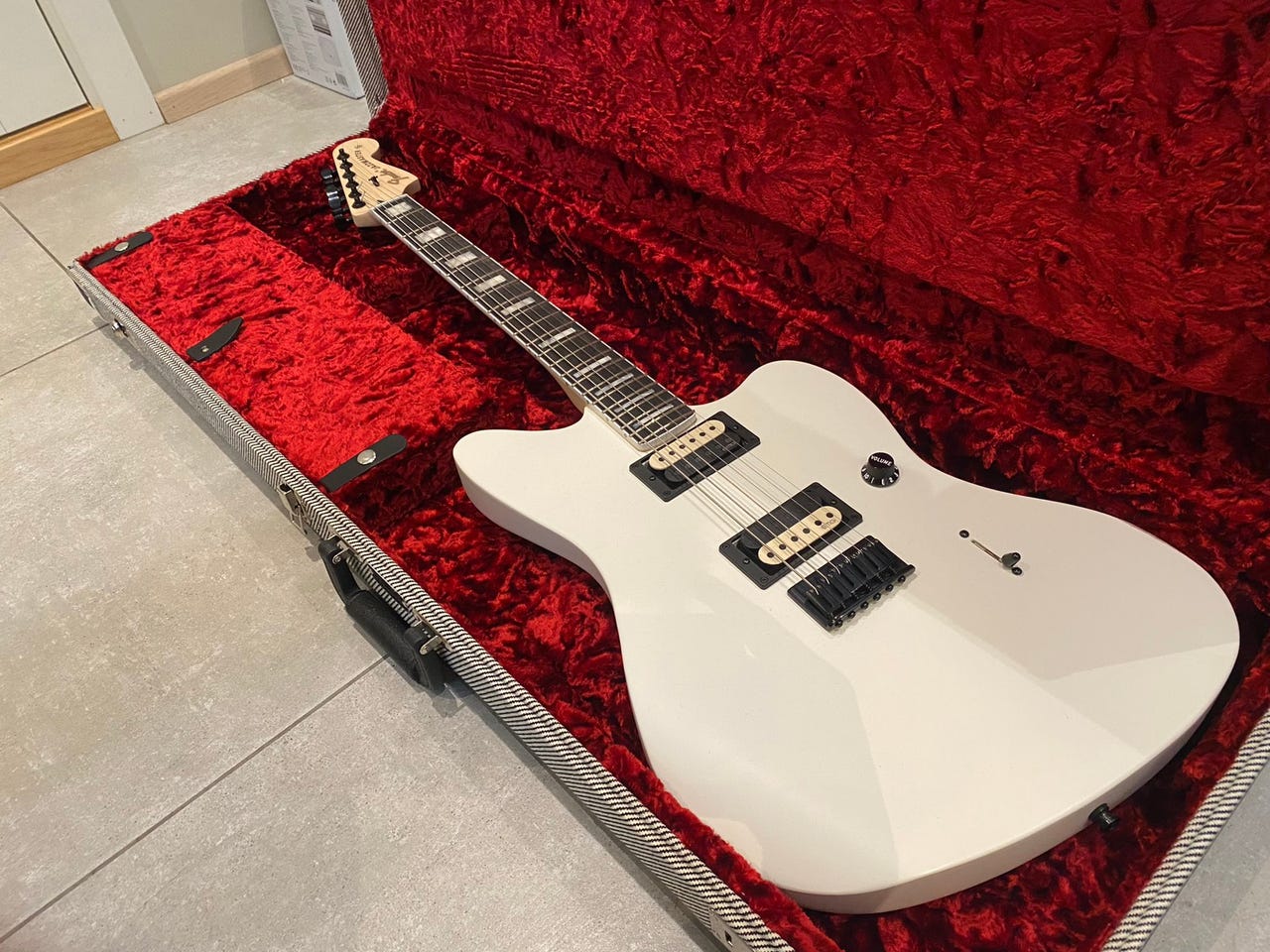 Fender Jim Root Jazzmaster v4 | Redusert pris fra 15 000kr! | FINN-torget