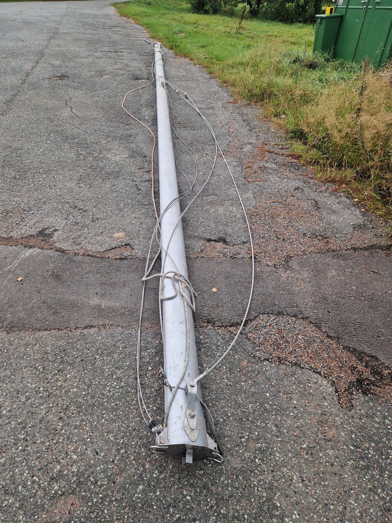 Solid mast til seilbåt 10, 3 m. | FINN-torget