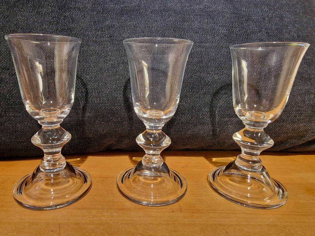 Saga glass fra Hadeland glassverk | FINN-torget