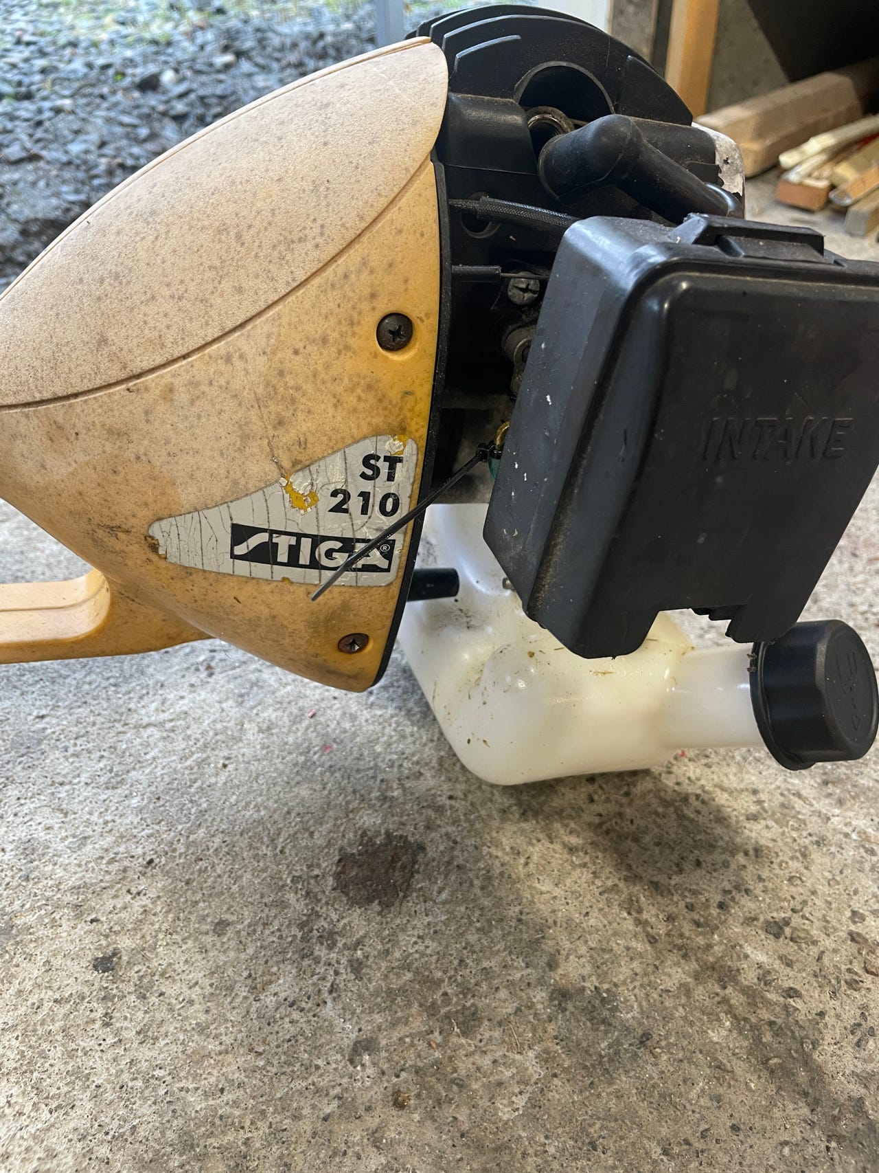 Stiga St 210 kantklipper | FINN torget