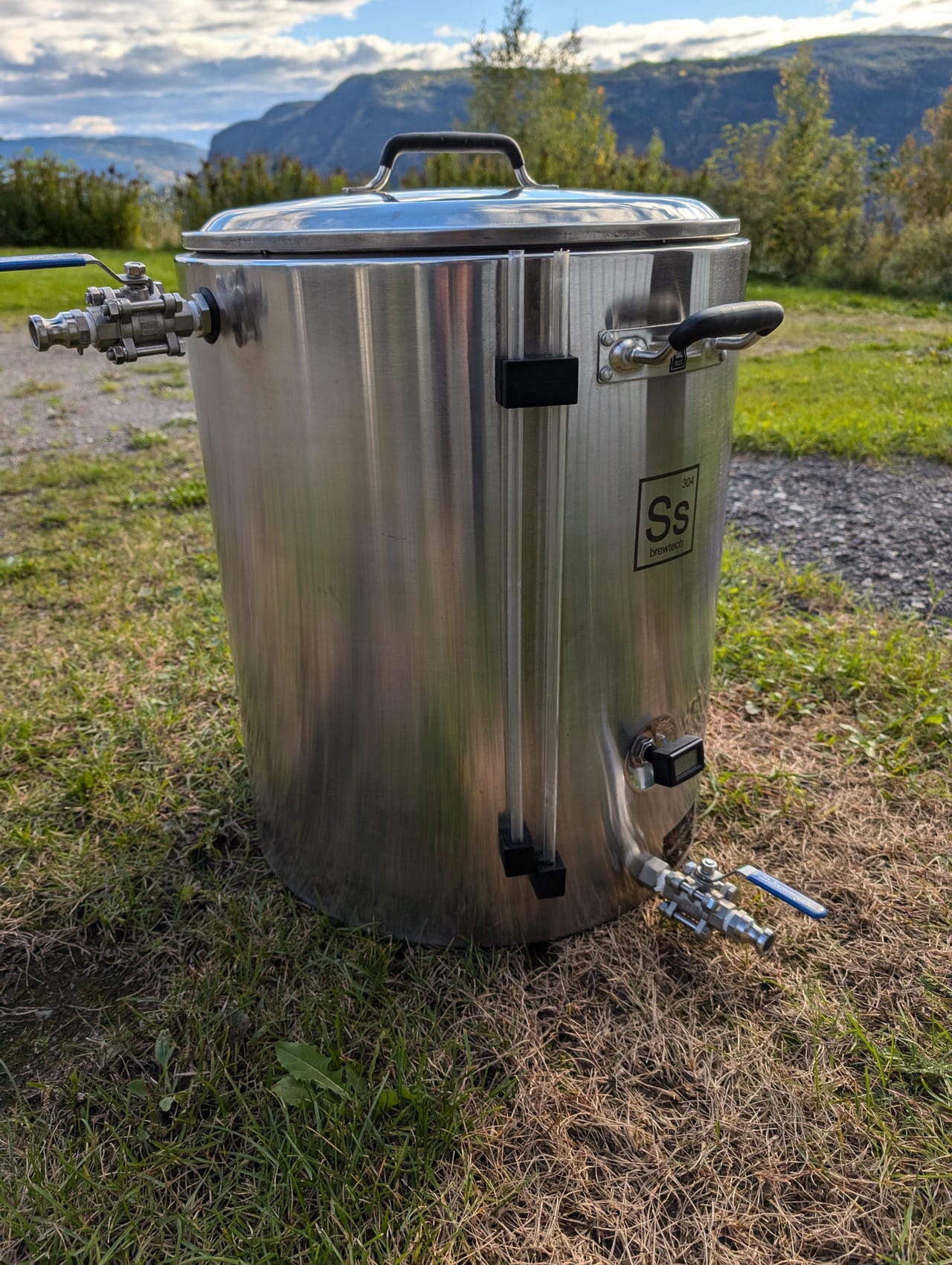 SS Brewtech isolert meskekjele 80 liter med silplate og kon bunn ...