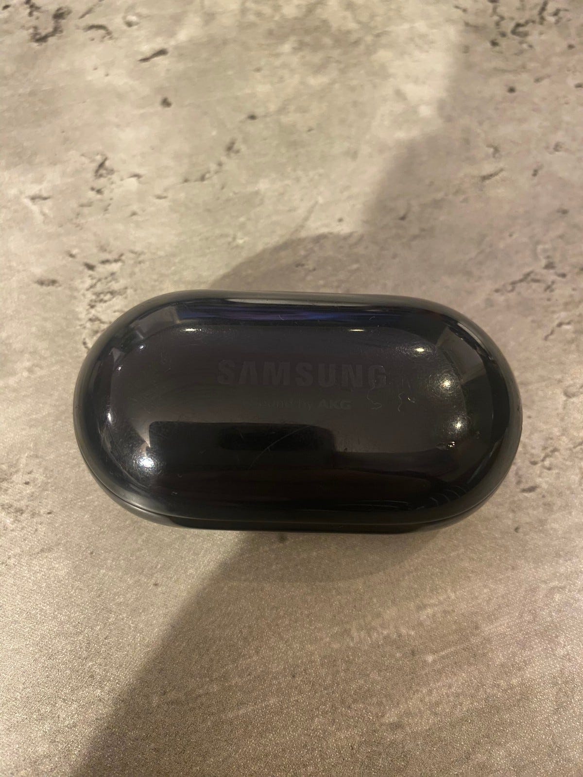 Samsung SM-R175 earbuds | FINN torget