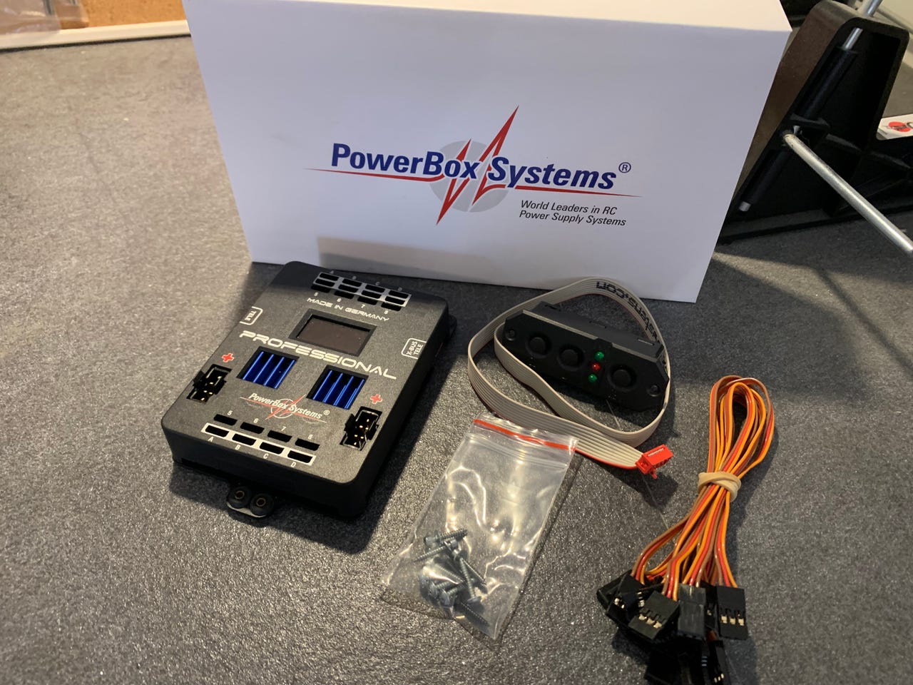 PowerBox Professional | FINN torget