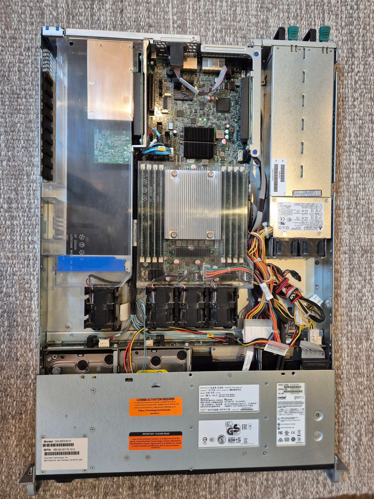 RESERVERT - Server E5-2609 V2/80 GB RAM | FINN-torget