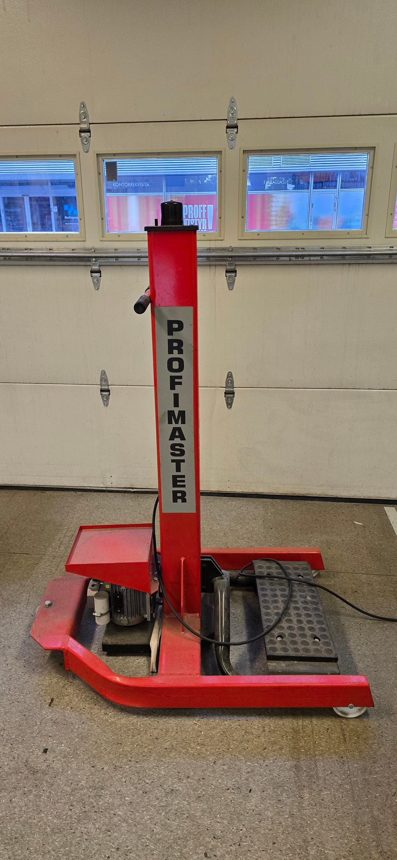 Profimaster 3000 lift | FINN-torget