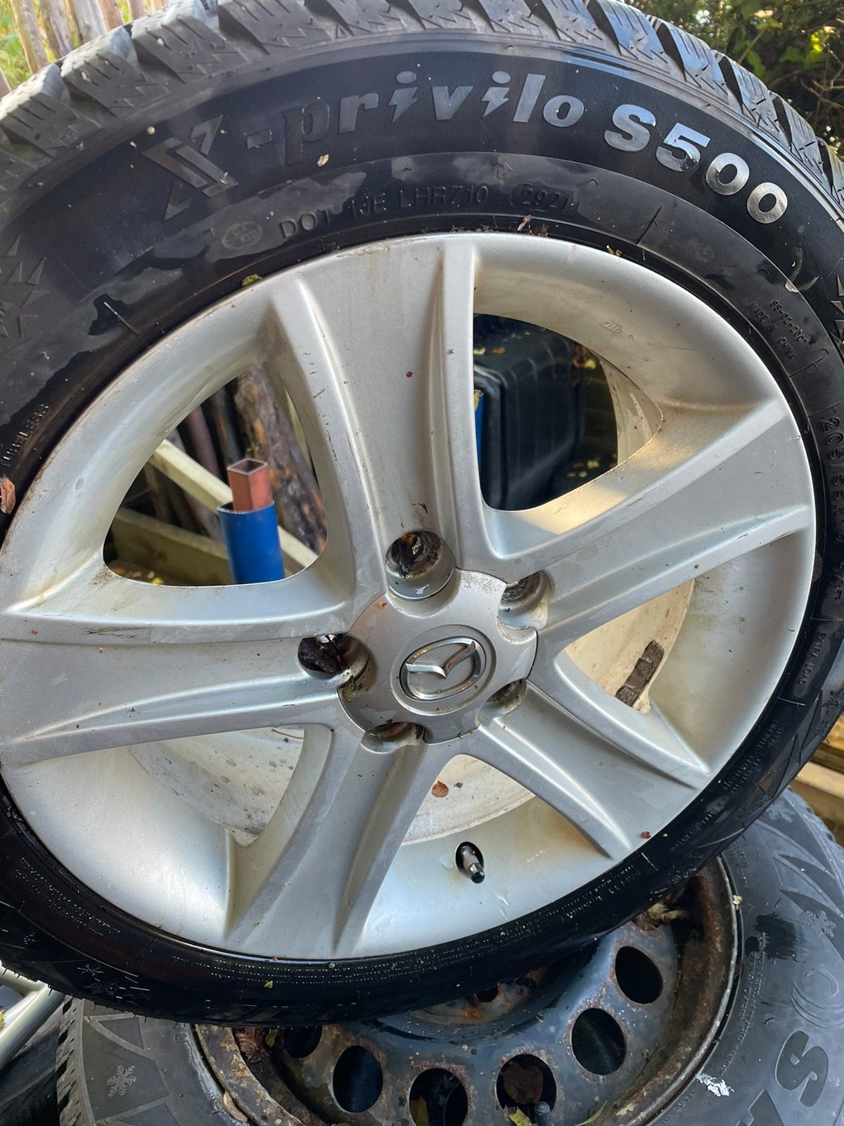 Piggfri vinterdekk | FINN-torget