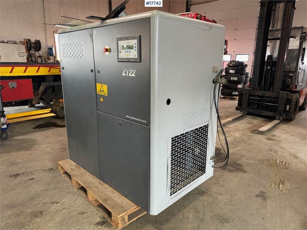 Til salgs: Atlas Copco ZT22 kompressor. - 2003 | FINN.no