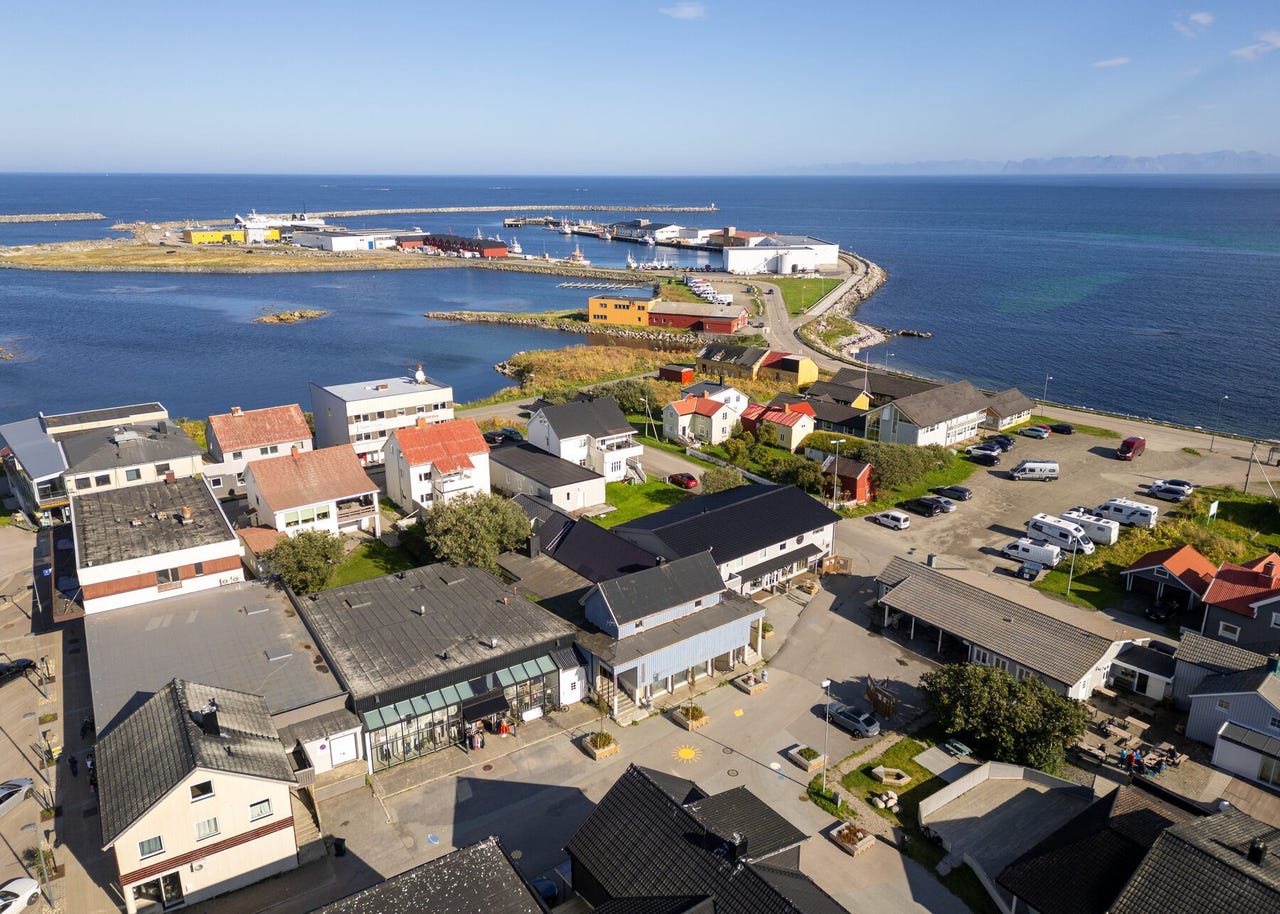 Næringseiendom beliggende meget sentralt på Andenes. | FINN eiendom