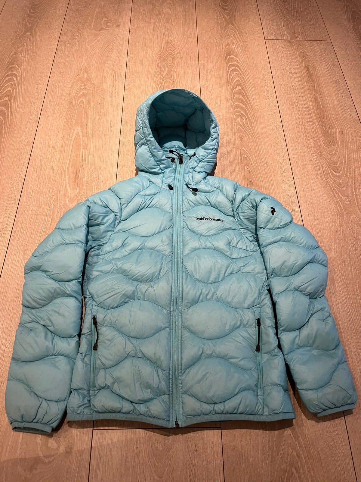 Peak Performance tynn dunjakke | FINN-torget