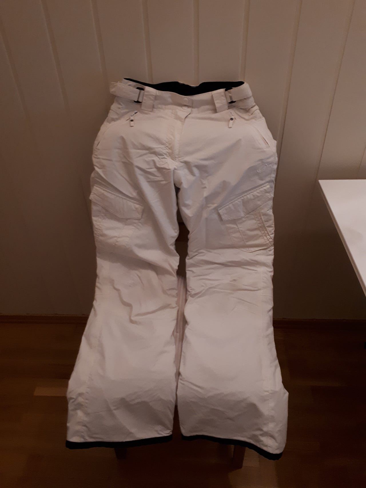 Ski alpint snowboard hvit bukse skibukse dame 38 | FINN-torget