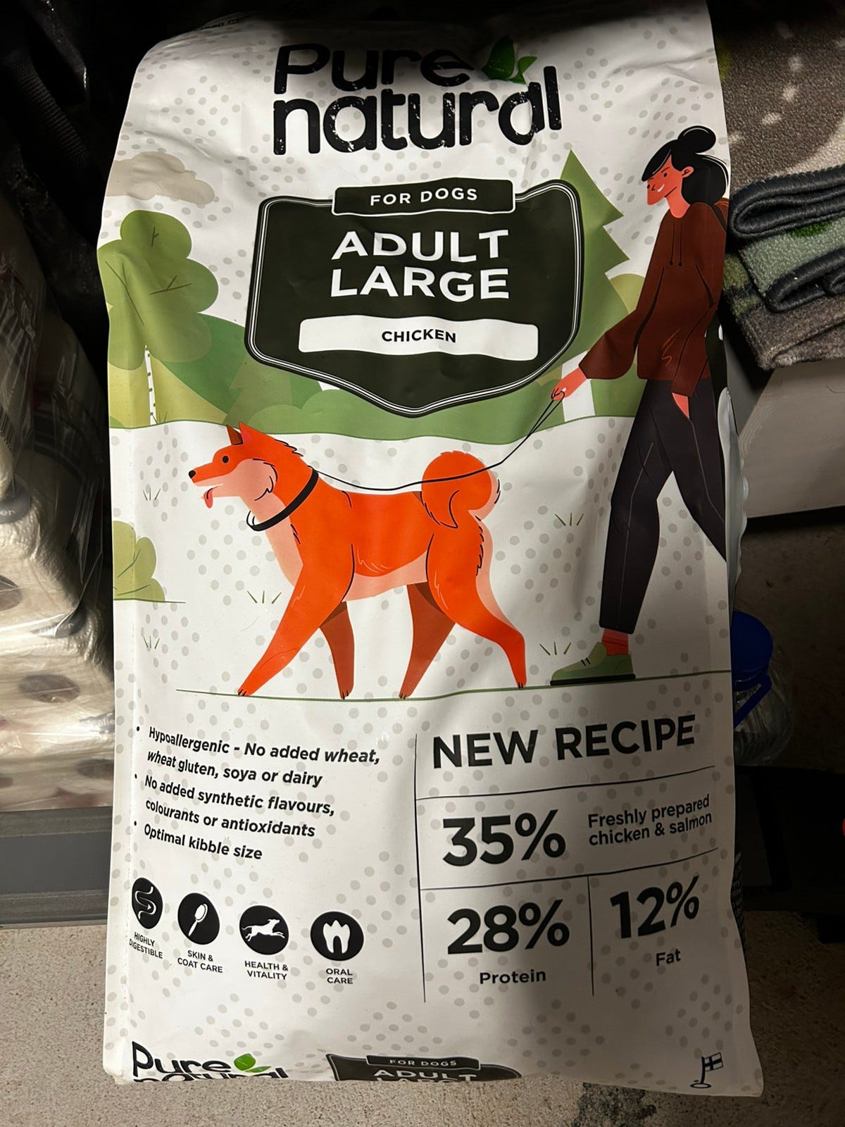 Hundefôr Pure Natural med kyllingsmak, 12 kg | FINN-torget