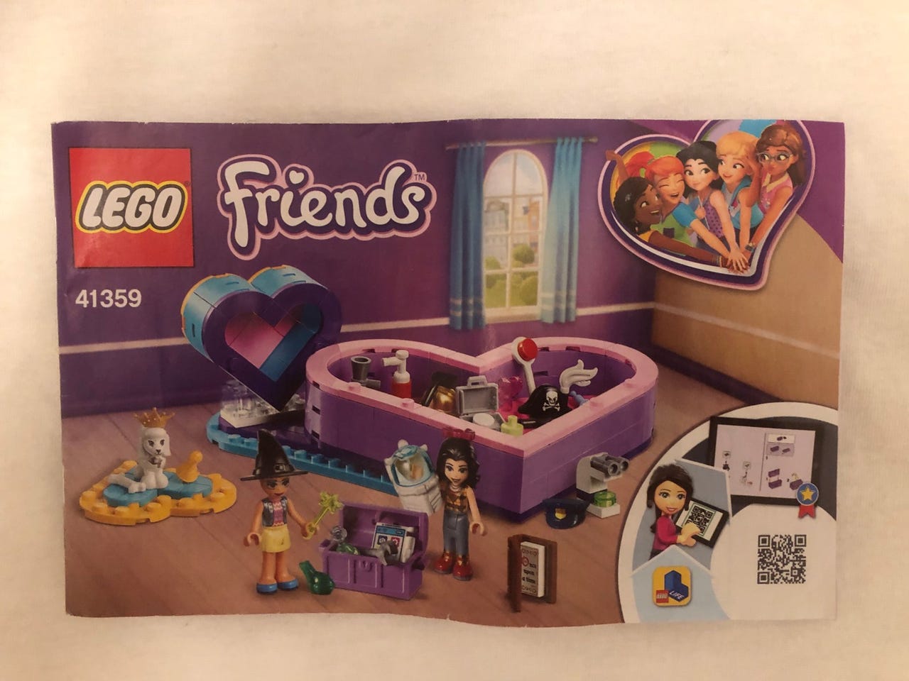 Tre LEGO Friends pakker: hjertebokser, bakeri, bondegård | FINN-torget