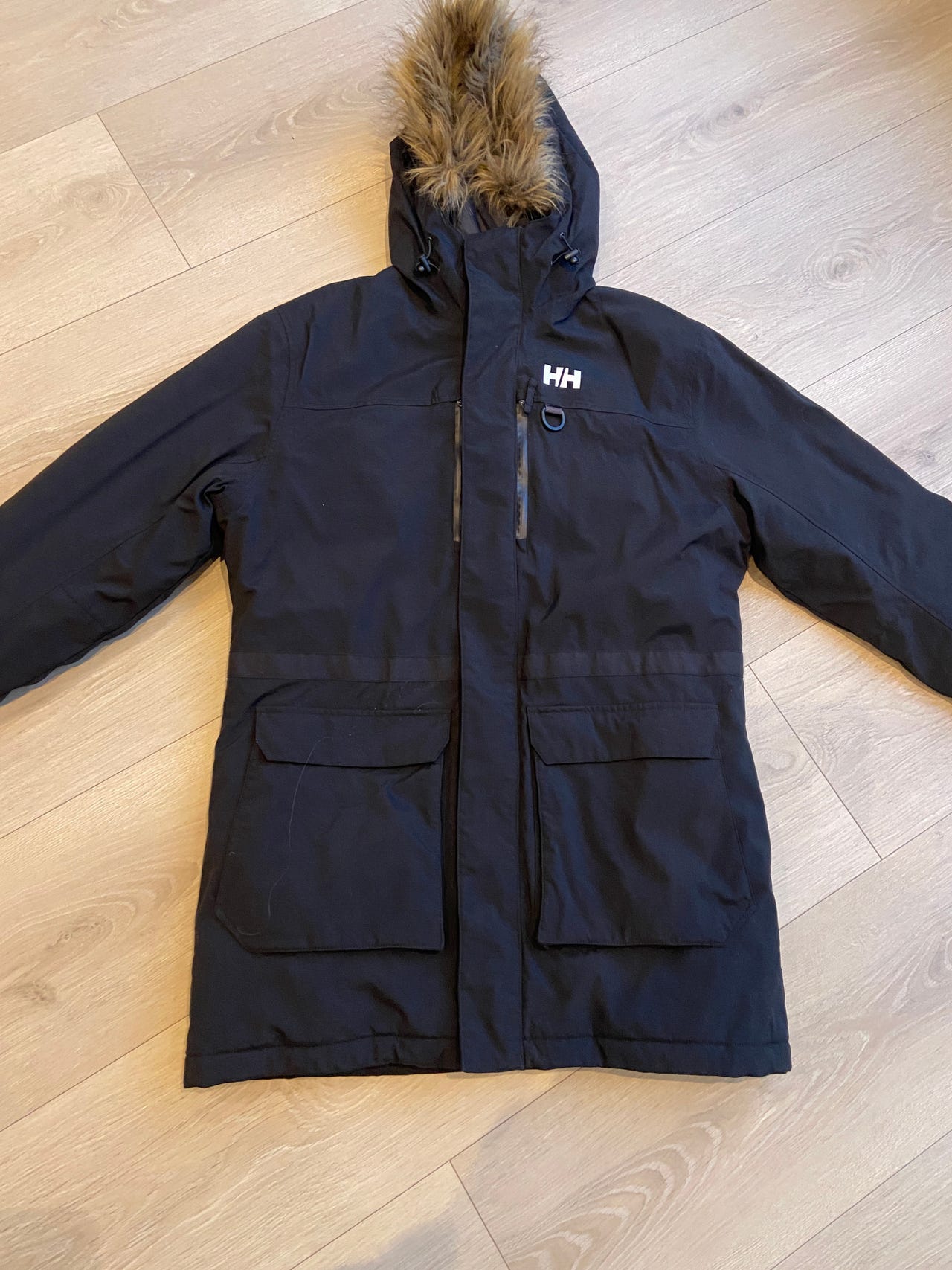 Helly Hansen vinterjakke str. L | FINN-torget