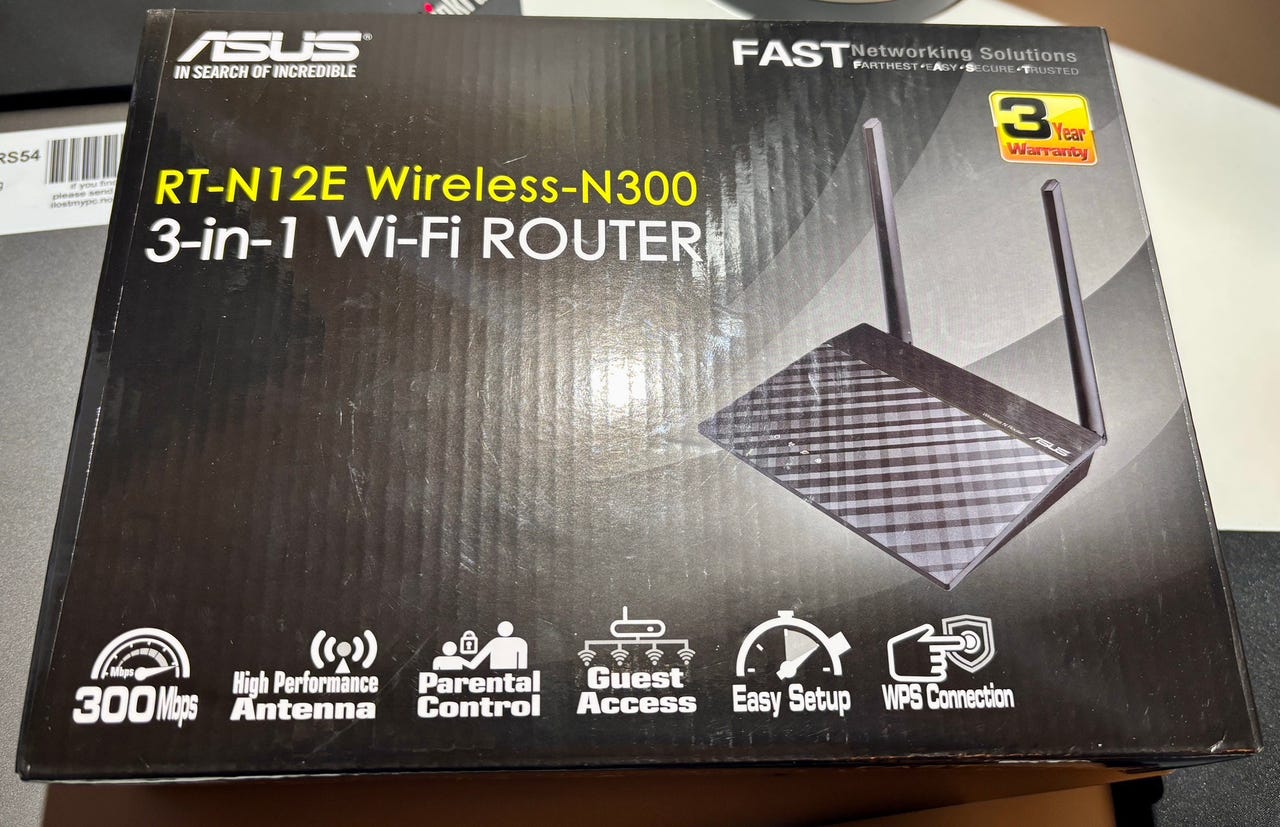 ASUS RT-N12E N300-ruter - Som ny, ubrukt | FINN-torget