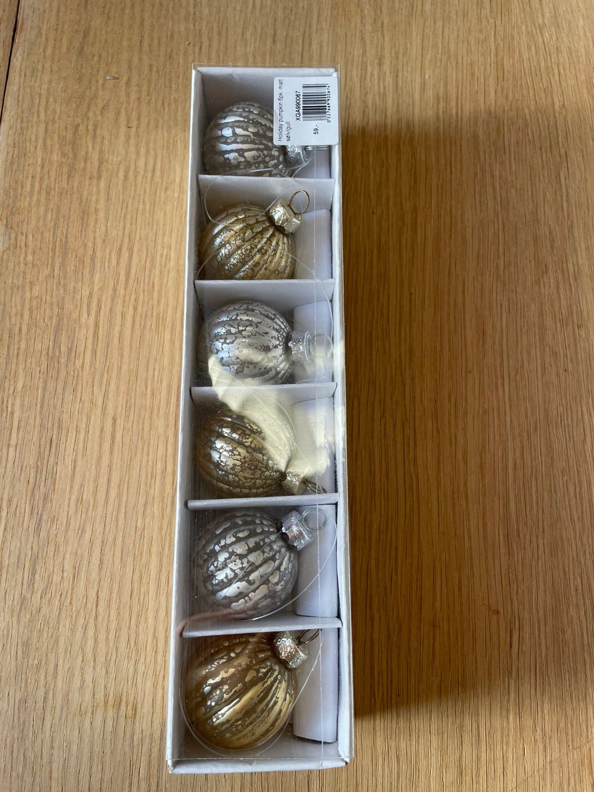 6 stk nydelige julekuler i sølv og gull | FINN-torget