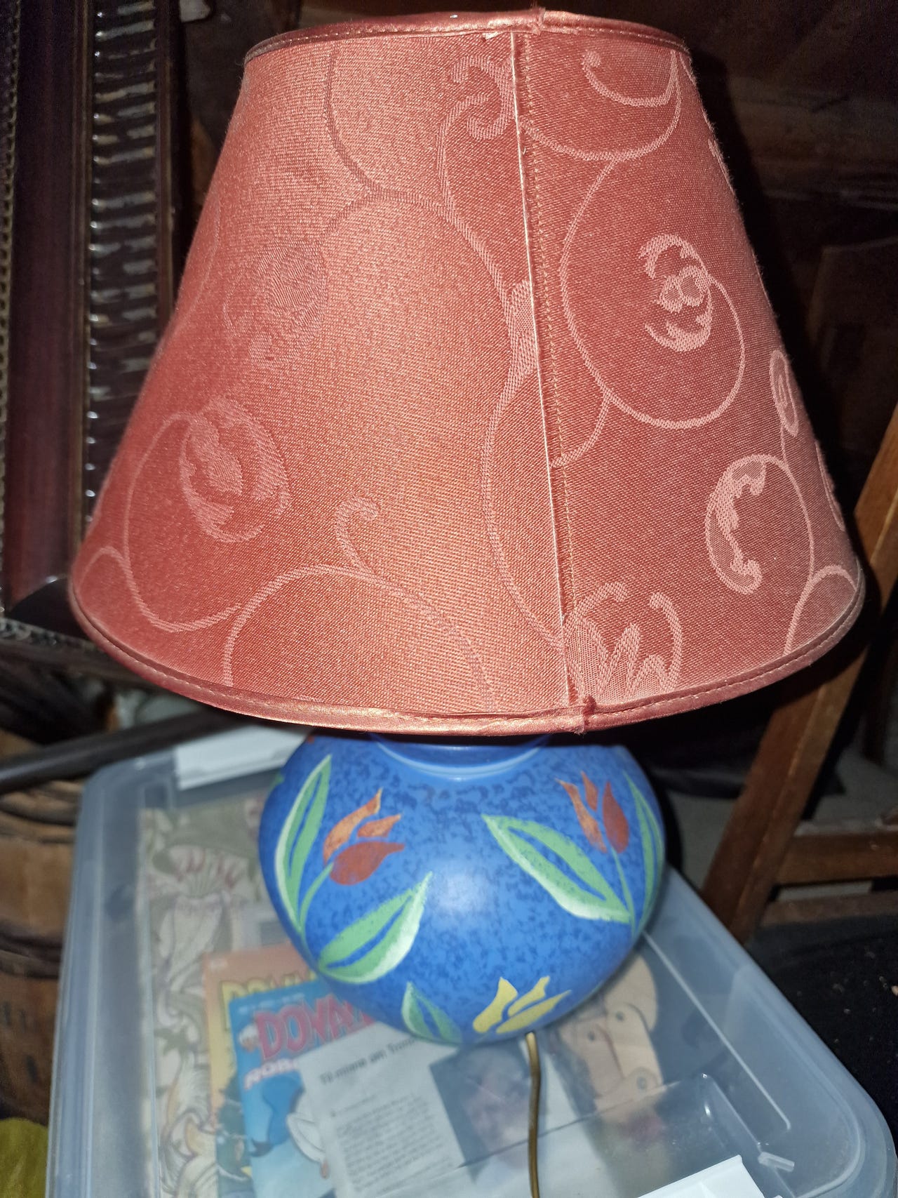 Fargerik vintage lampe | FINN-torget