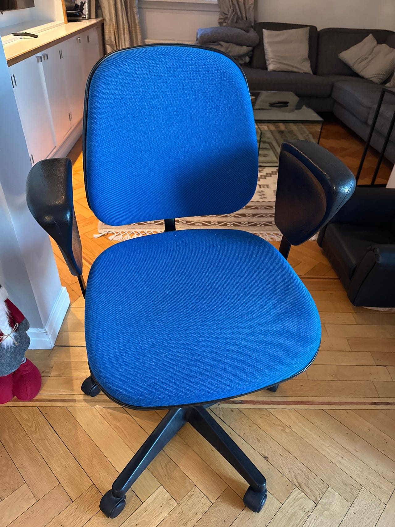 Kinnarps kontorstol gis bort | FINN-torget