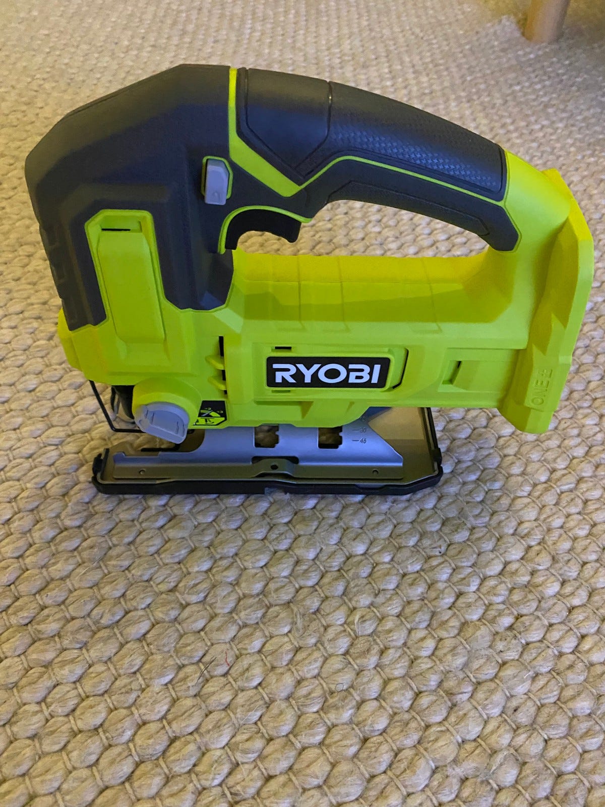 Ryobi R18JS-0 Stikksag 2024 mod | FINN-torget