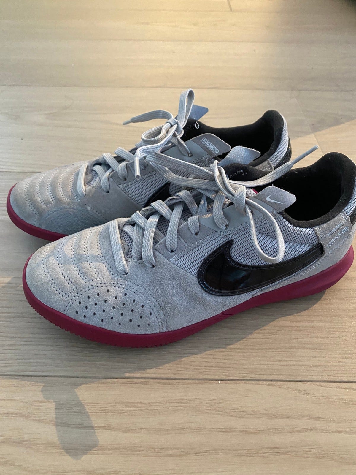 Nike innesko str 35 | FINN-torget
