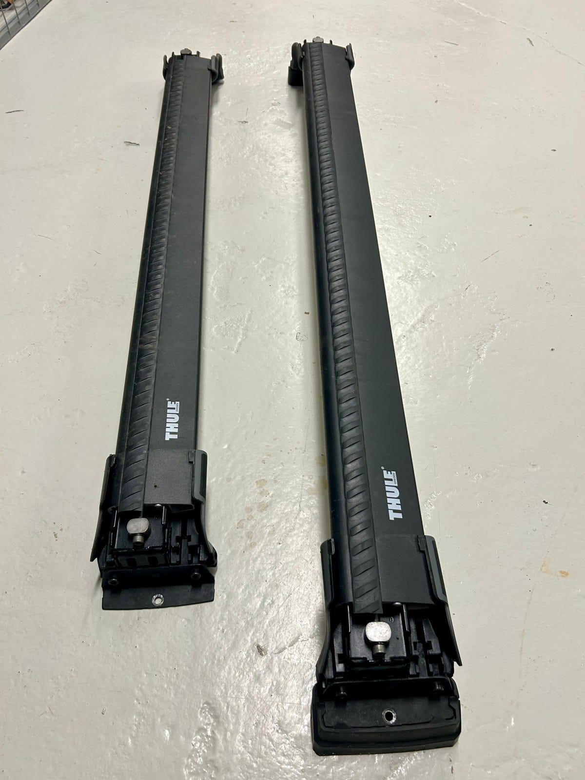 Thule WingBar (90 cm & 100 cm) til Toyota RAV4 | FINN-torget