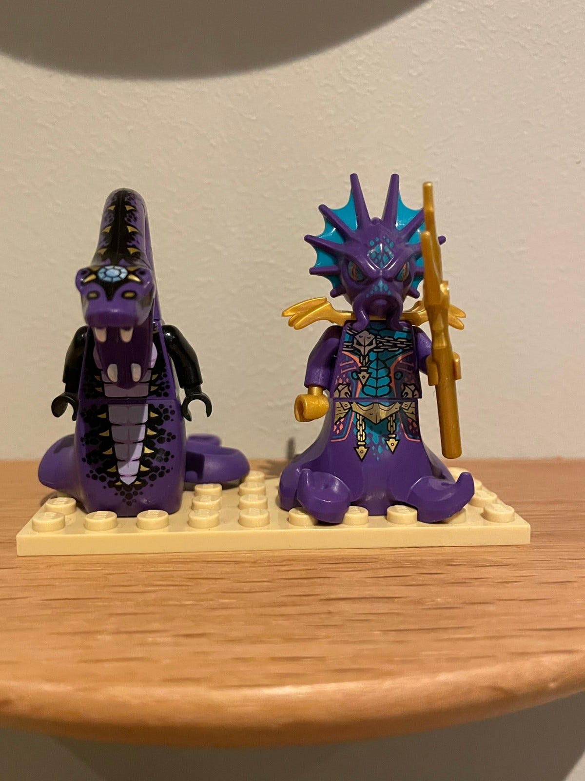 Lego Ninjago Pythor & Hydro Bounty dude minifigs | FINN-torget