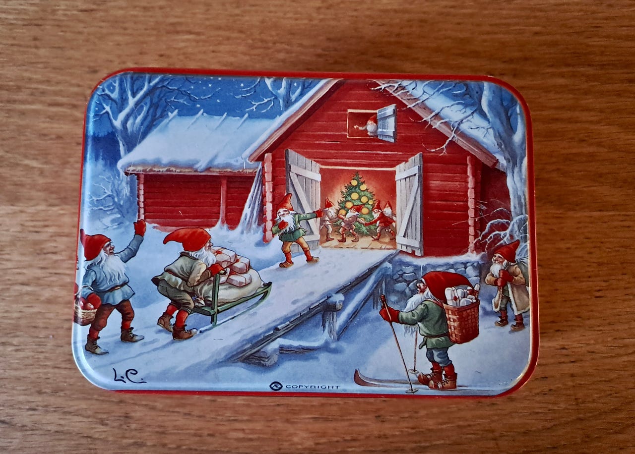 Matboks med julemotiv tegnet av Lars Carlson | FINN-torget