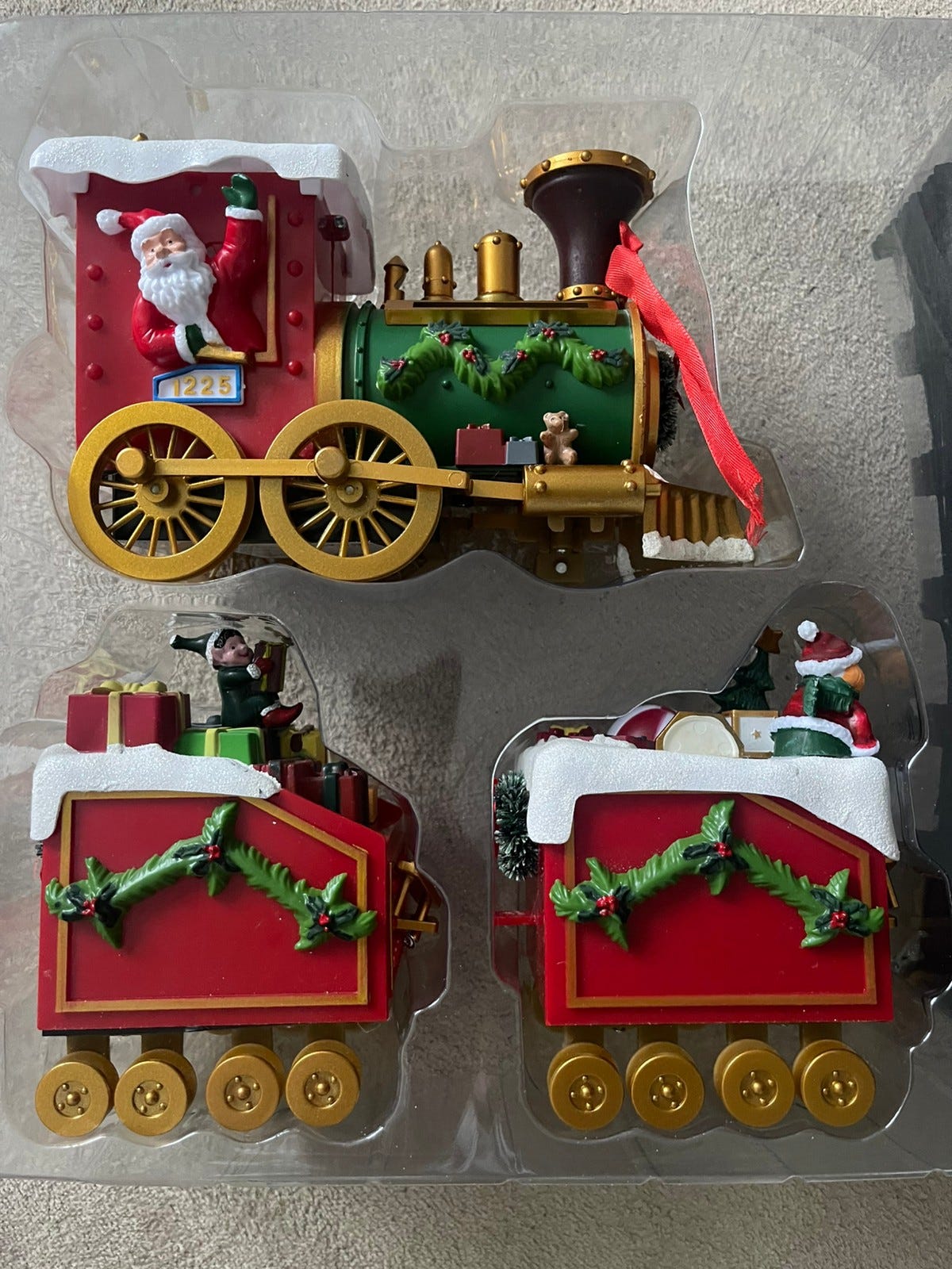 Juletog / christmas train til å ha rundt juletre | FINN-torget