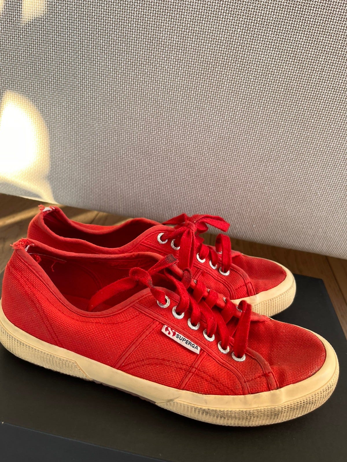 Superga red sneakers | FINN-torget