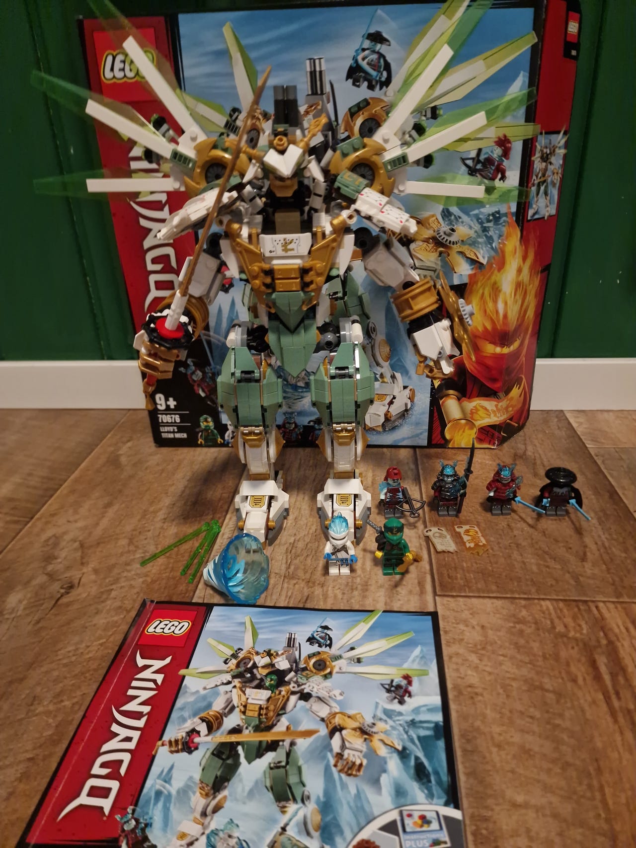 Lloyd's Titan Mech - Lego 70676 | FINN-torget